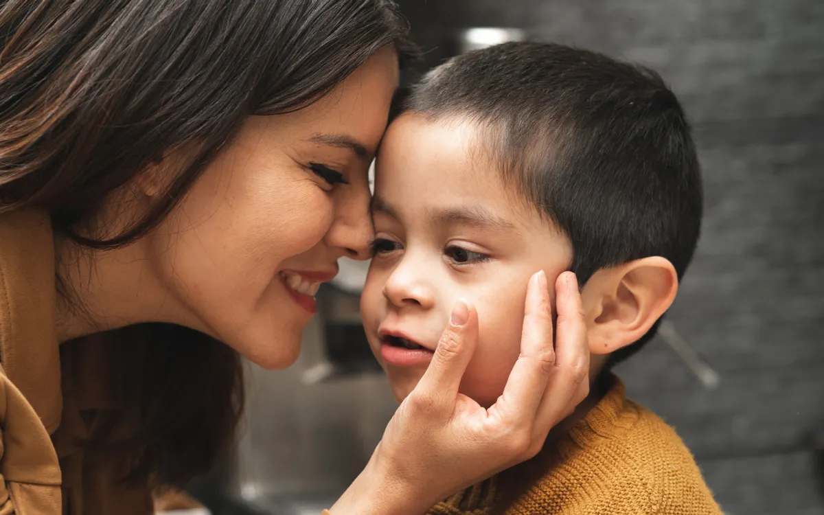 Tips for Communicating With Your Autistic Child | DocVita