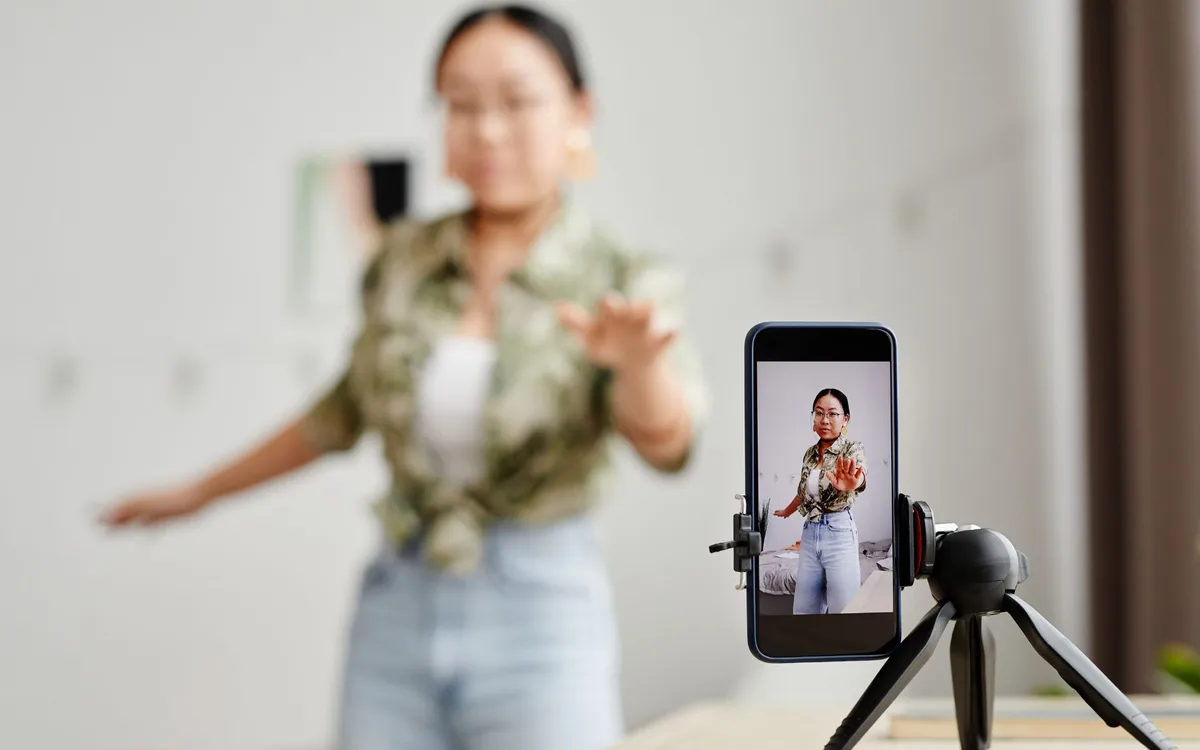 The Impact of Social Media on Body Image | DocVita